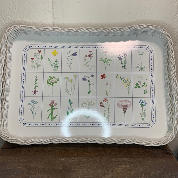 Vintage | Accents | Vintage Design Imports Botanical Plastic Tray With ...